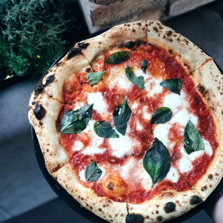 10 locuri unde mananci cea mai buna pizza din Bucuresti – BLOGU LU' OTRAVĂ