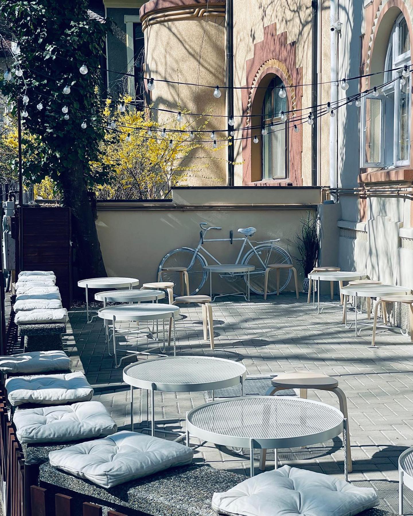 Cele mai cool terase si gradini de vara din Bucuresti – BLOGU LU' OTRAVĂ